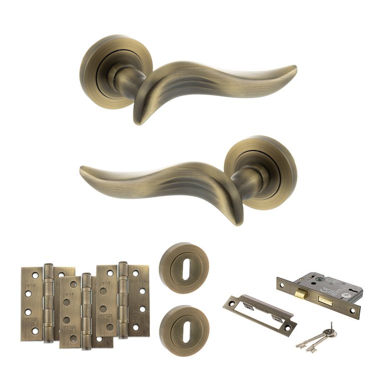 Old English Oxford Door Handle Pack - 3 Lever Lock Set (Matt Antique ...