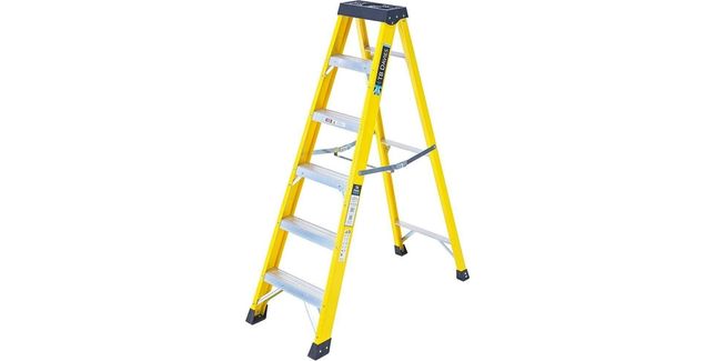 TB Davies INSUL8-S Professional Fibreglass Swingback Step Ladder from £ ...